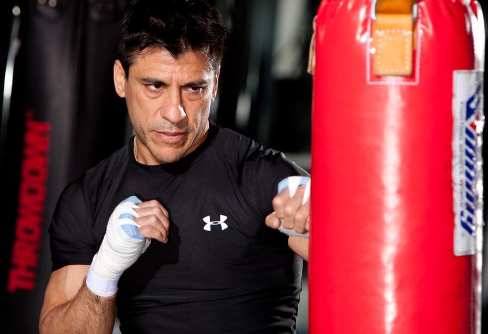 Trainer Tip: How to Wrap Your Hands for Boxing | ClubSport